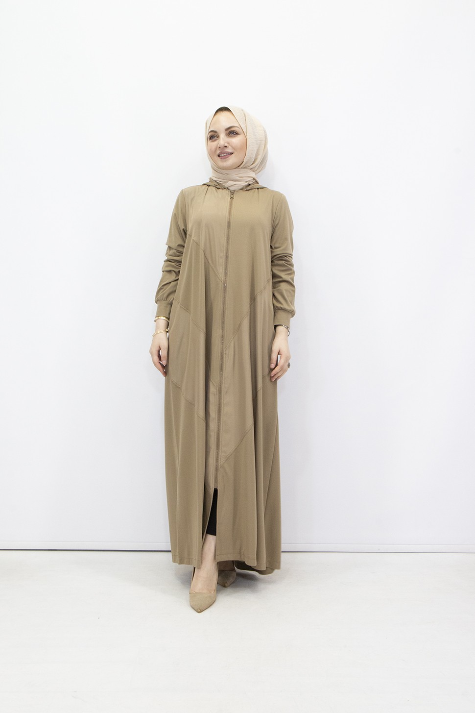 Feray Kaya 24908 Ferace