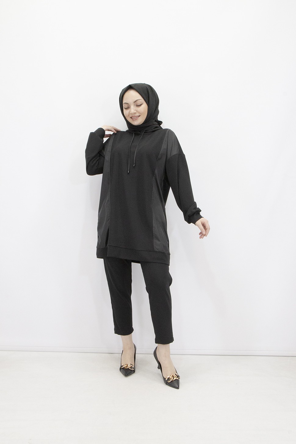 Feray Kaya 24402 Takım